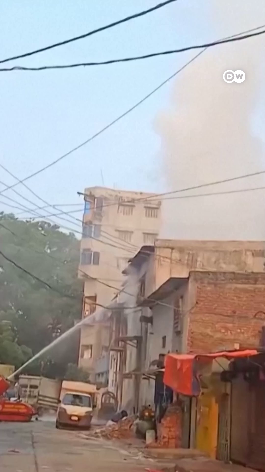 Bangladesh: Deaths in textile factory fire