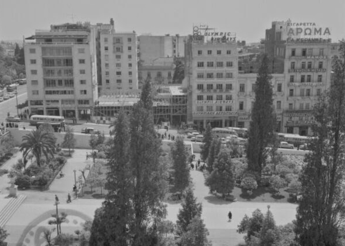 Κουίζ για την παλιά Αθήνα: Αναγνωρίζεις την πλατεία; Έχεις περάσει ...
