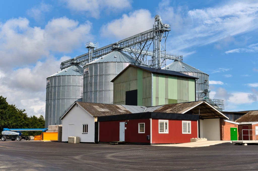 Sweden to begin stockpiling food for first time since The Cold War