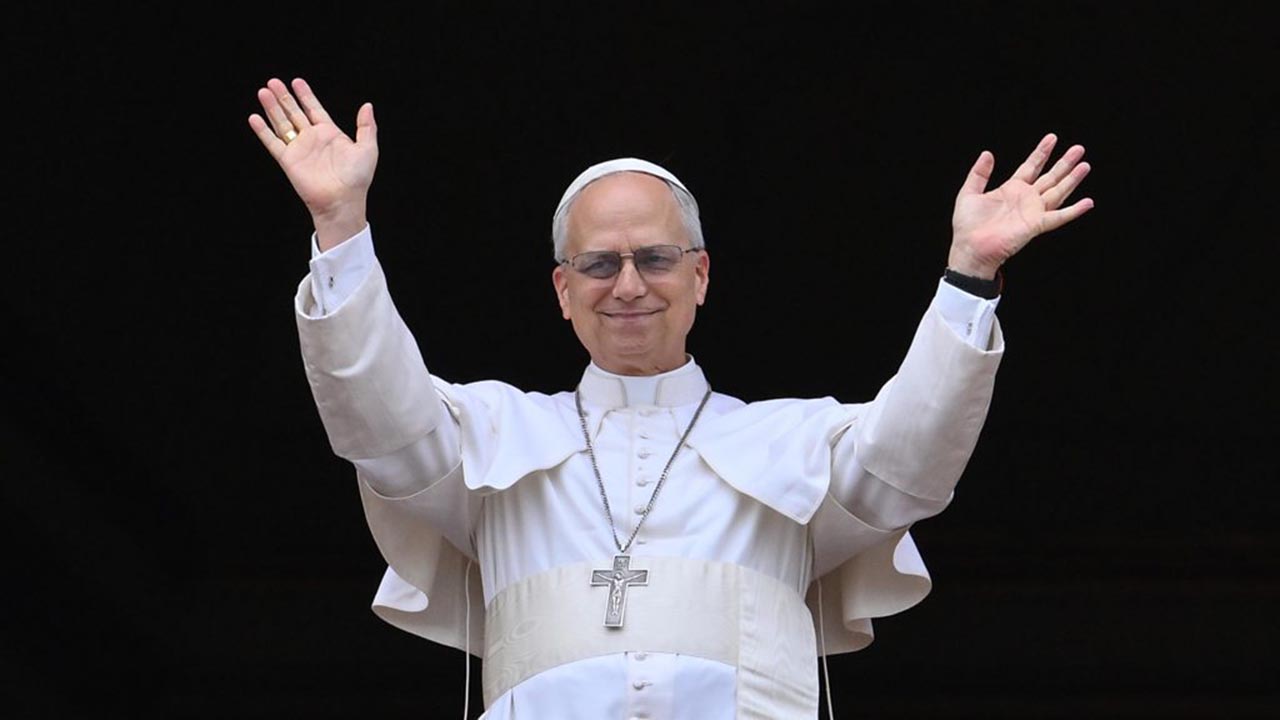 Historic Prophecy Points to Current Pope as Last in Line - What It ...