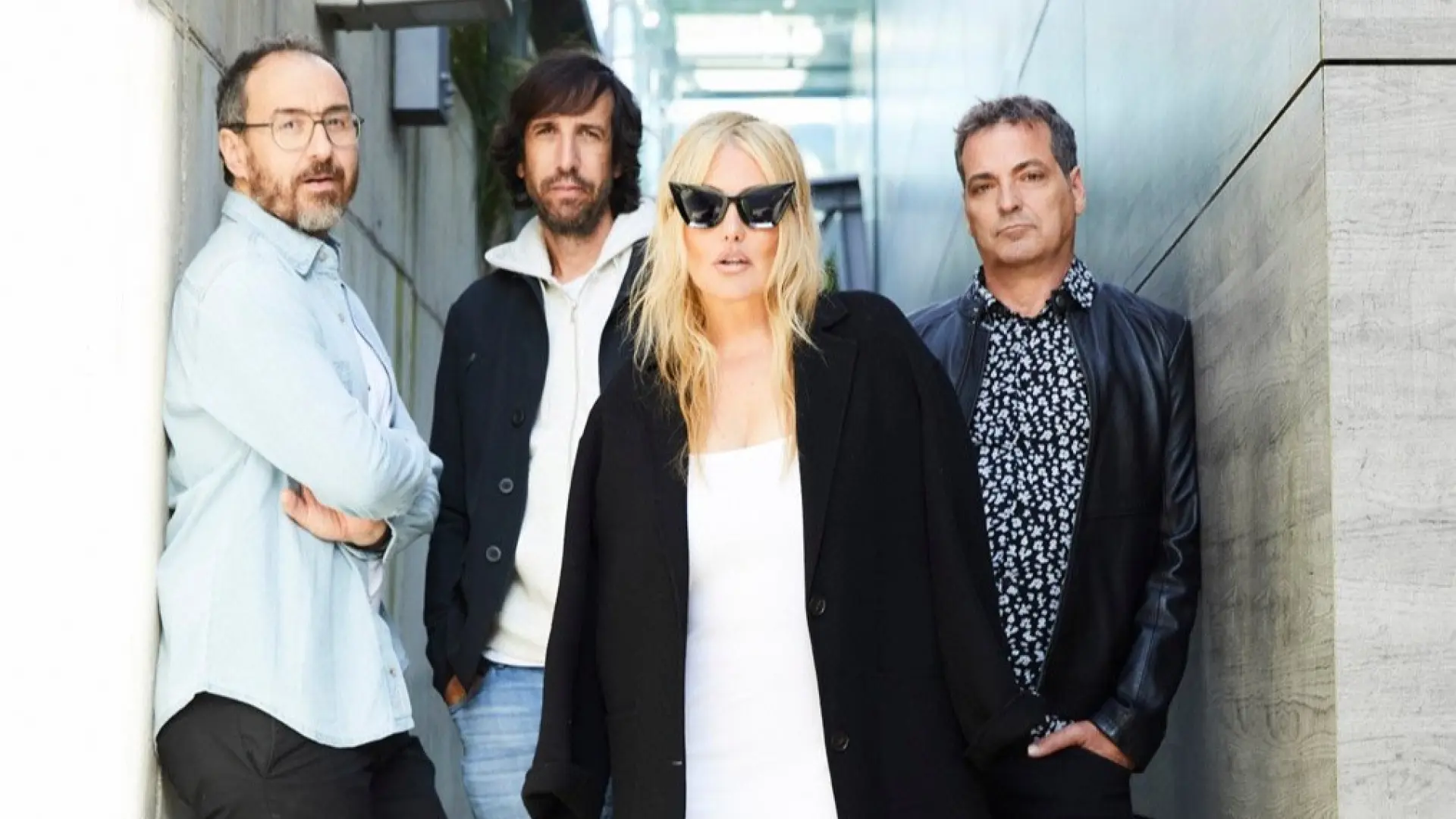 El significado del 'look' de Amaia Montero en el anuncio de su regreso a La Oreja de Van Gogh ...