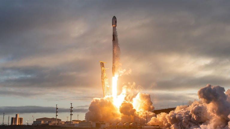 Watch SpaceX launch 21 communications satellites for the US military today