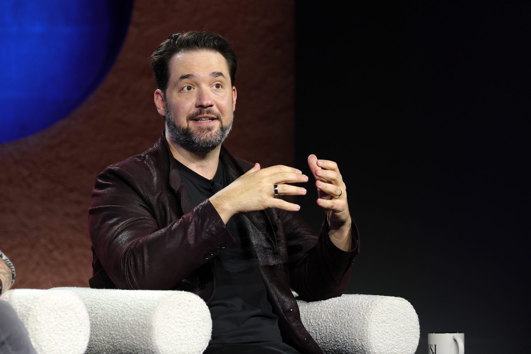 Reddit cofounder Alexis Ohanian says ‘so much of the internet is dead ...