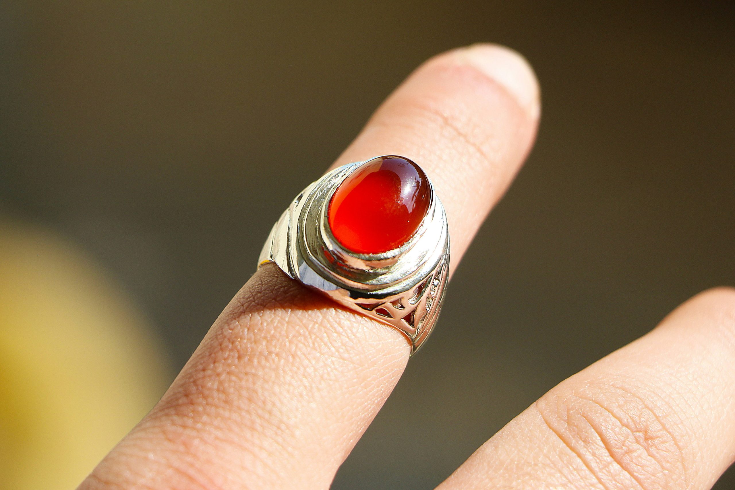 How to Repair Jewelry so it Stays Wearable