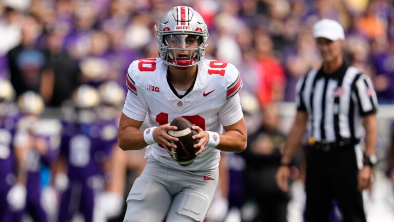 12-Team College Football Playoff Bracket Based on Simulated BCS