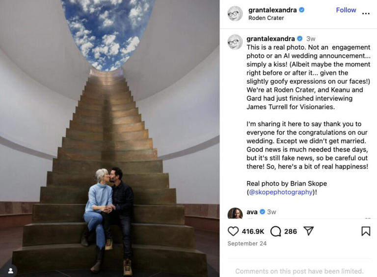 'What's with His Shoes?': Keanu Reeves’ ‘Frail’ Look, Odd Footwear ...