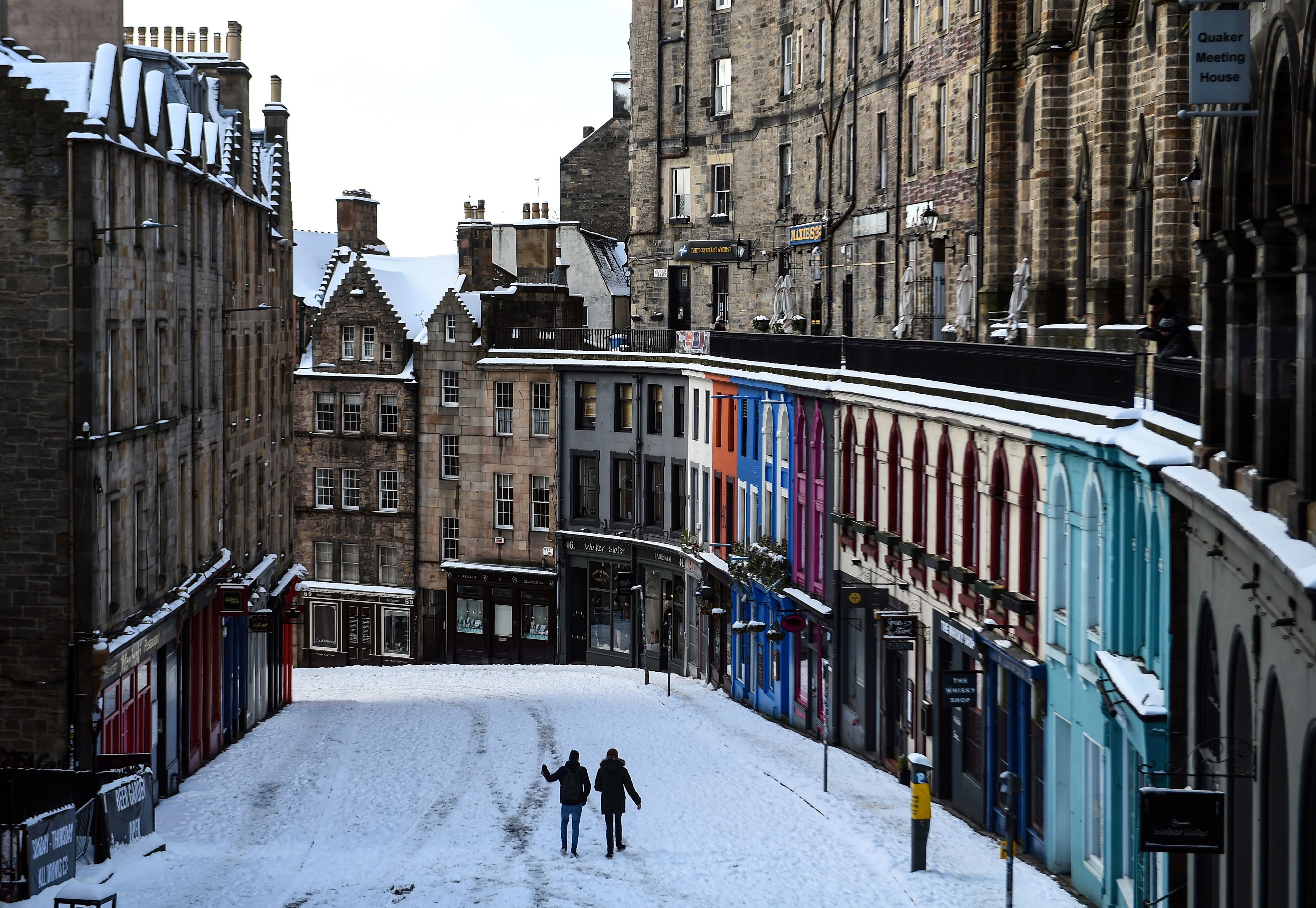 Edinburgh set to be hit by snow and sleet this week - here's exactly ...