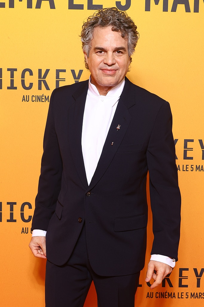 How Mark Ruffalo Saved Woody Harrelson From a Bar "Melee"