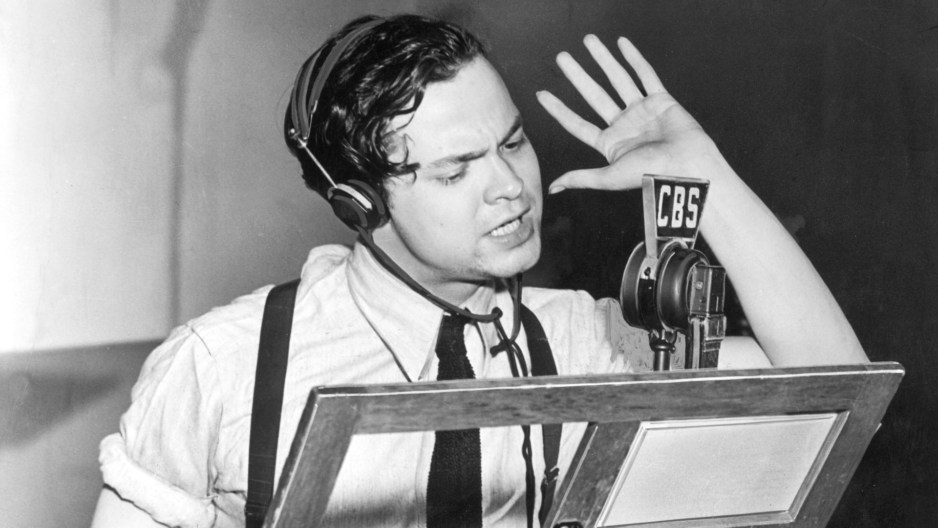 The 20 Most Historical Radio Broadcasts