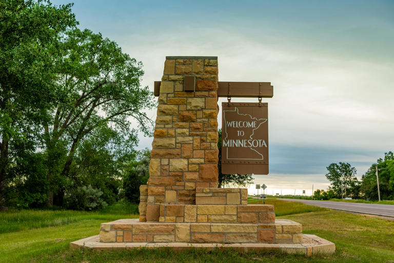 Minnesota sees a significant drop in Canadian tourism