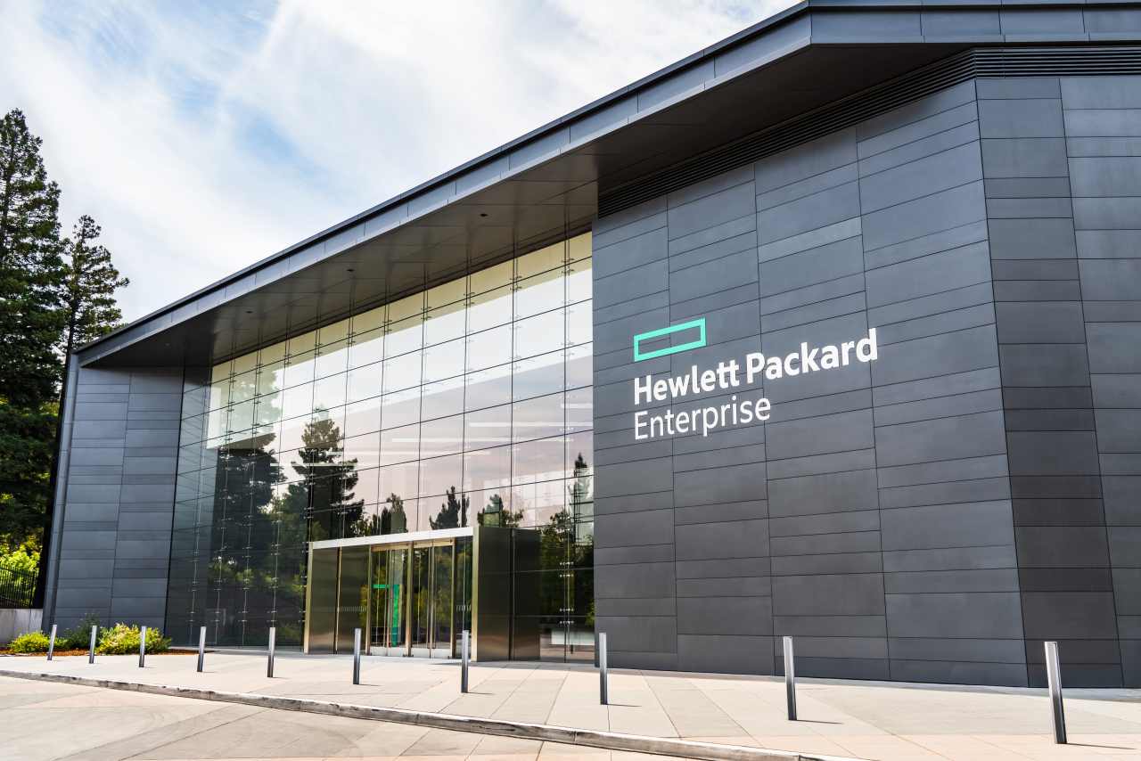 HPE Stock Drops. Wall Street Hates Surprises.