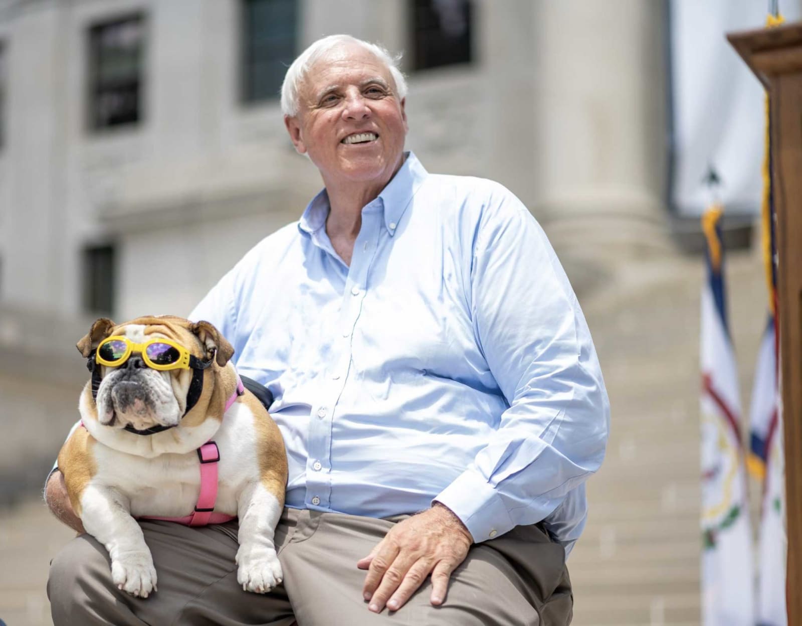 Republican holds birthday party for his dog in Senate office building ...