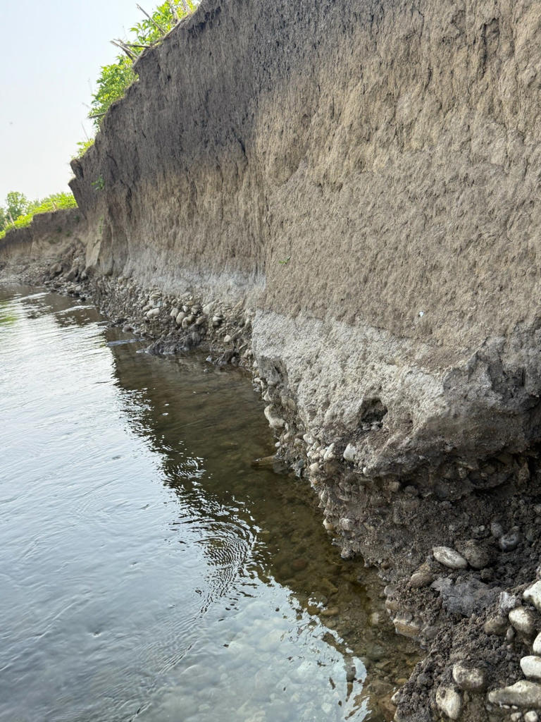 Skull found on Indiana riverbank may be over 4,000 years old, coroner says
