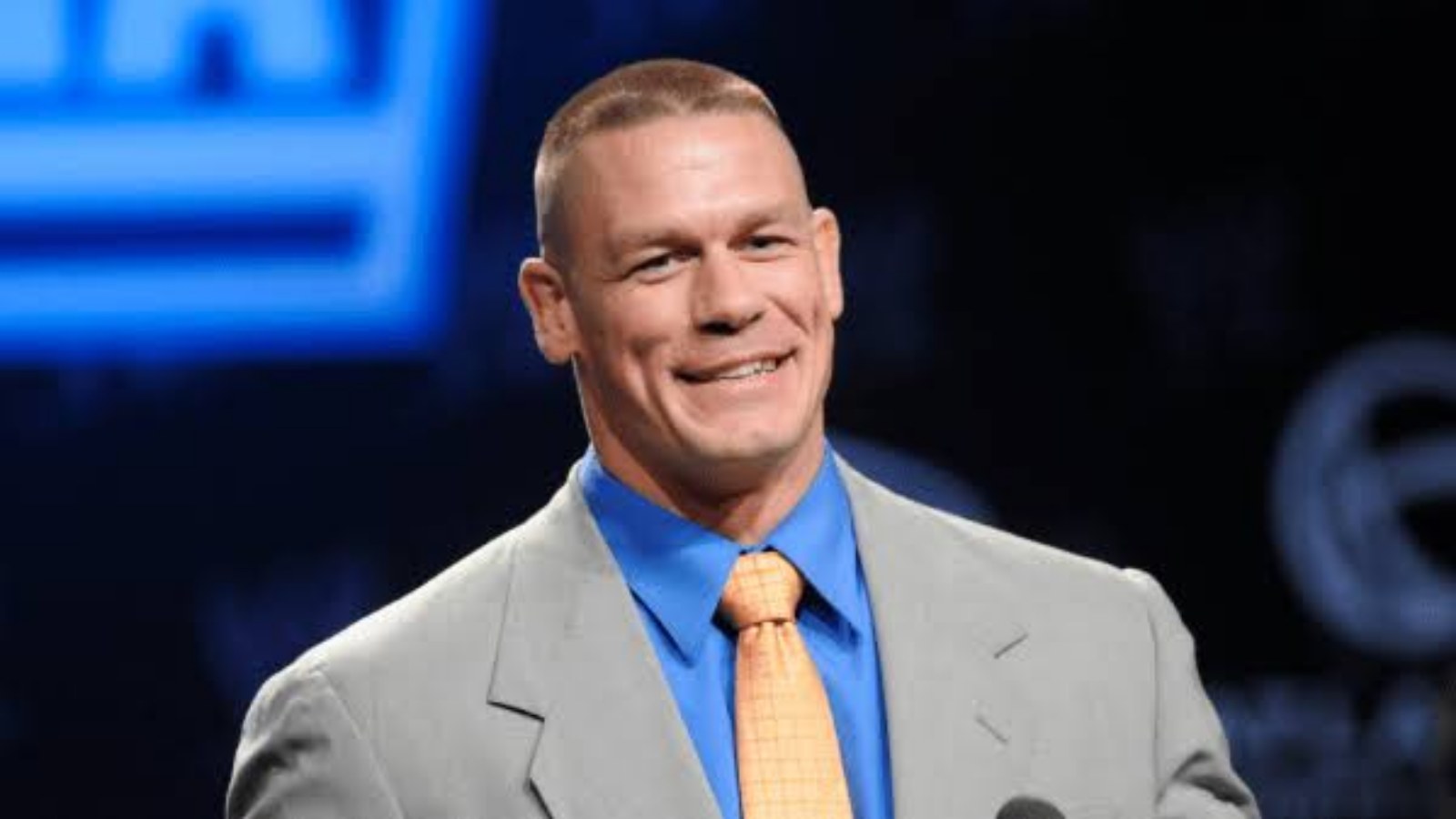 John Cena Shuts Down Donald Trump Question From Fan in the Most Polite ...