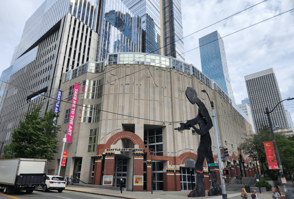 New Trustees at Seattle Art Museum and More: Industry Moves for October ...