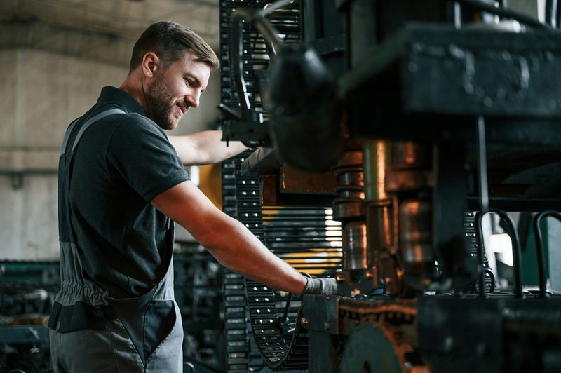 Factory employee ruins machines on purpose, loses company $30k and ...
