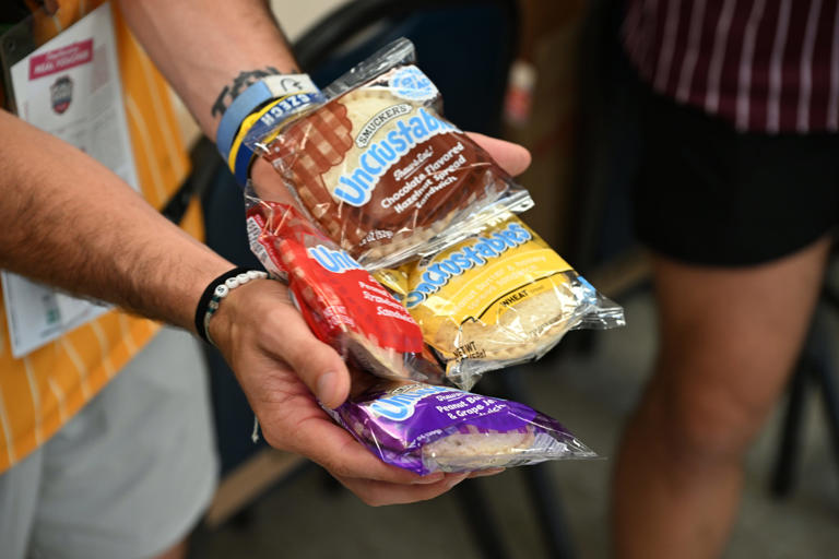 Smuckers sues Trader Joe's, saying its new PB&J sandwiches are too ...