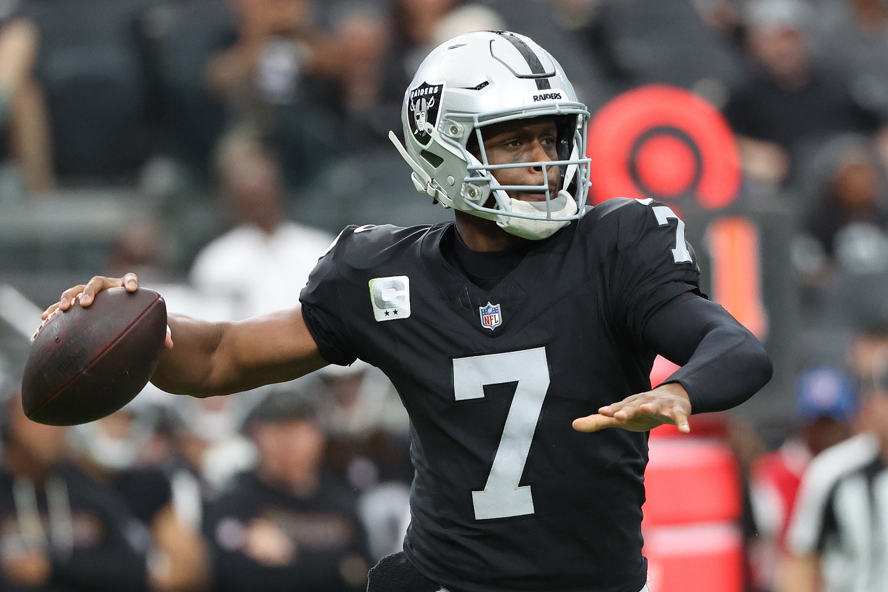 Raiders' latest prediction spells bad news for Geno Smith