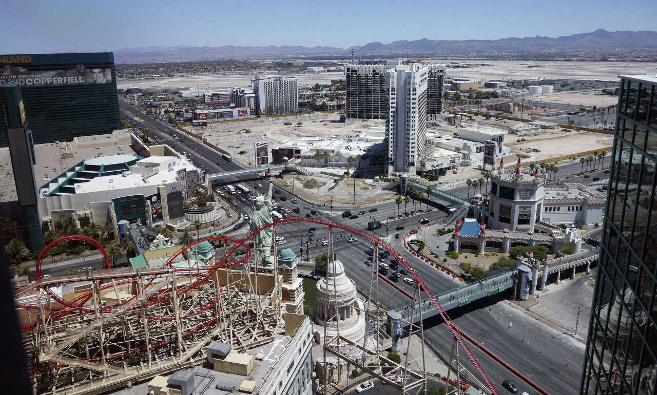 More details released about 2 new hotel towers headed to Vegas Strip