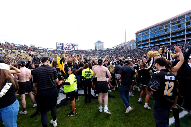 Big 12 drops fine after Colorado fans storm field following Iowa State ...