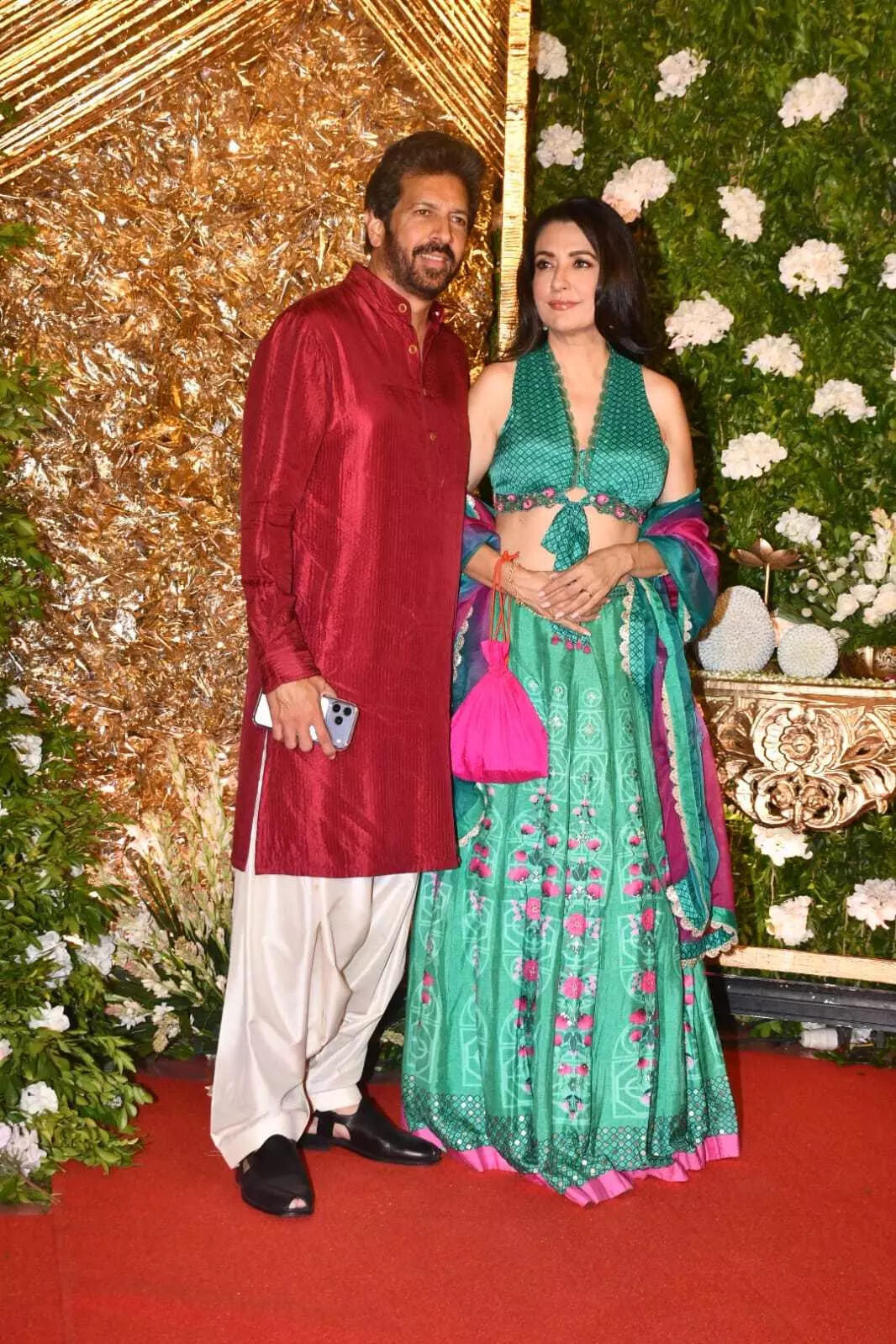 Ramesh Taurani’s Diwali bash: Hrithik Roshan, Pooja Hegde, Sonakshi ...
