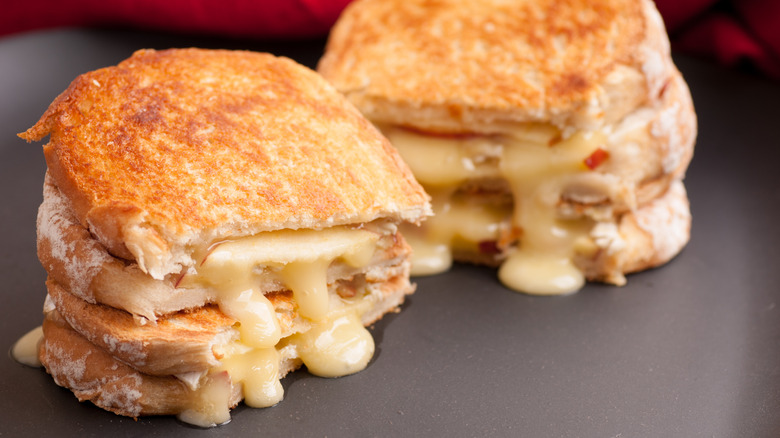 5 Unique Topping Combos For A Salty-Sweet Grilled Cheese