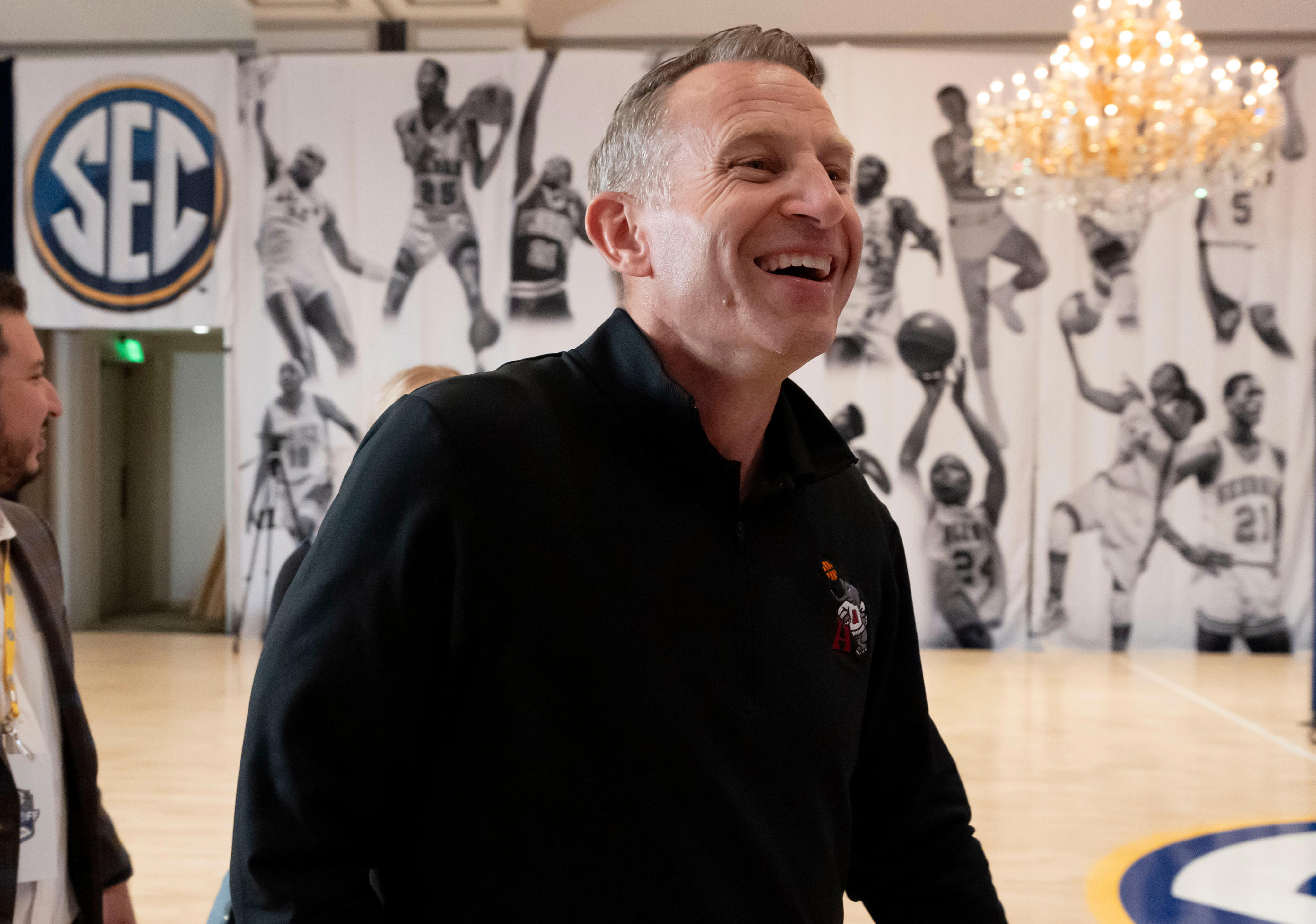 Alabama basketball's Nate Oats turns over roster again, but results ...