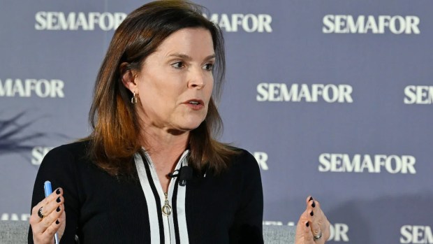 Wall Street Journal Lays Off a Dozen Reporters, Editors From Health and ...