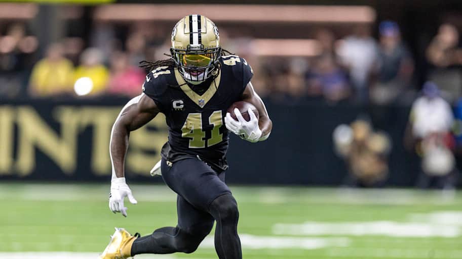 Saints Get Alvin Kamara Injury Update After Star RB Misses Practice