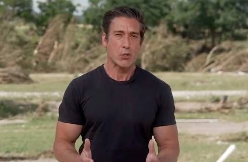 Inside David Muir's private life as ABC News host keeps romance out of ...