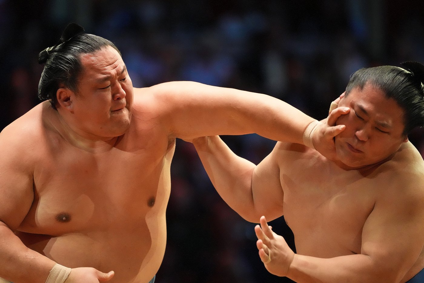 Photos show Sumo wrestlers bringing 1,500 years of tradition to London ...