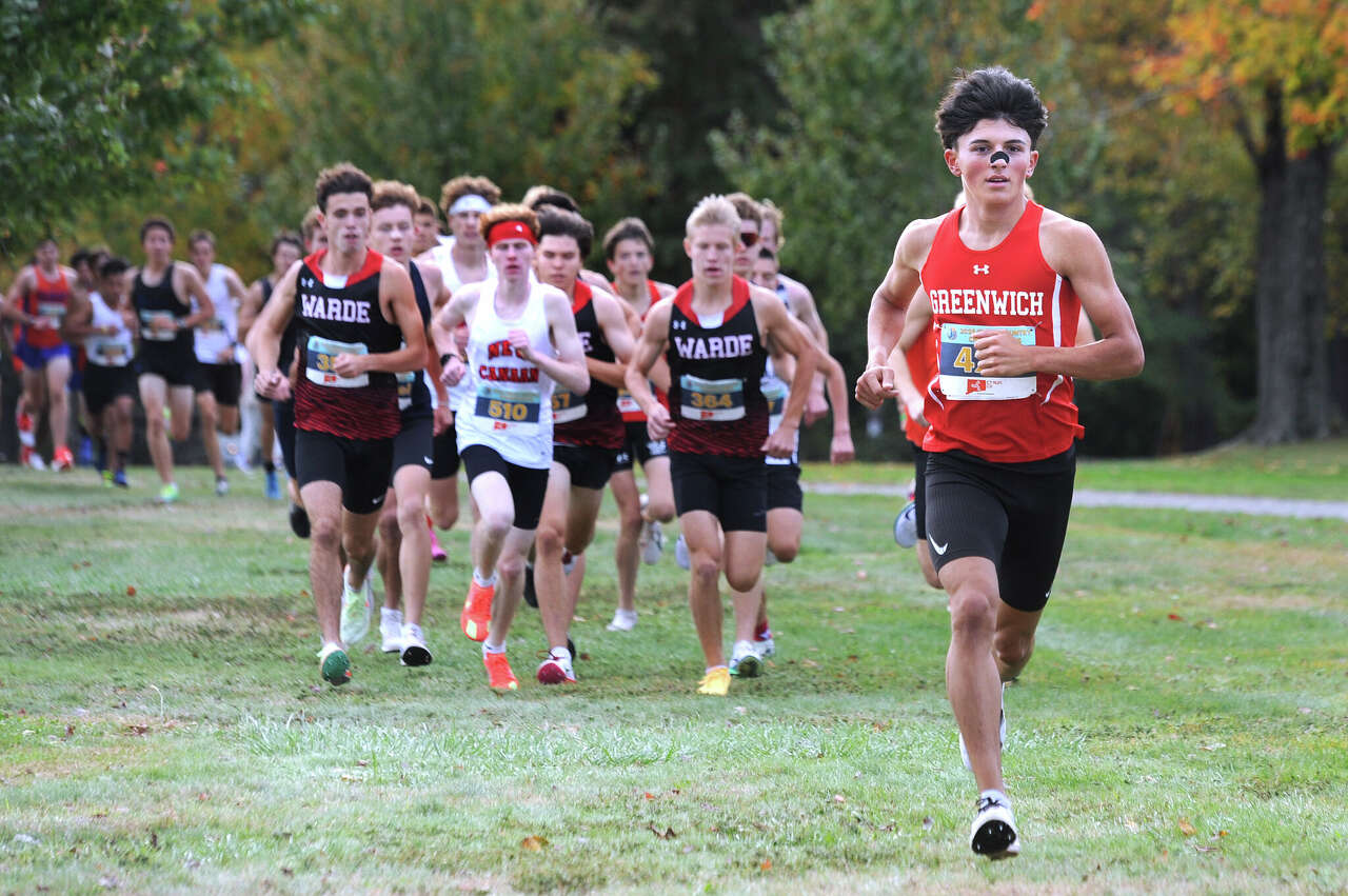 Greenwich, New Canaan end long droughts at FCIAC cross country meet