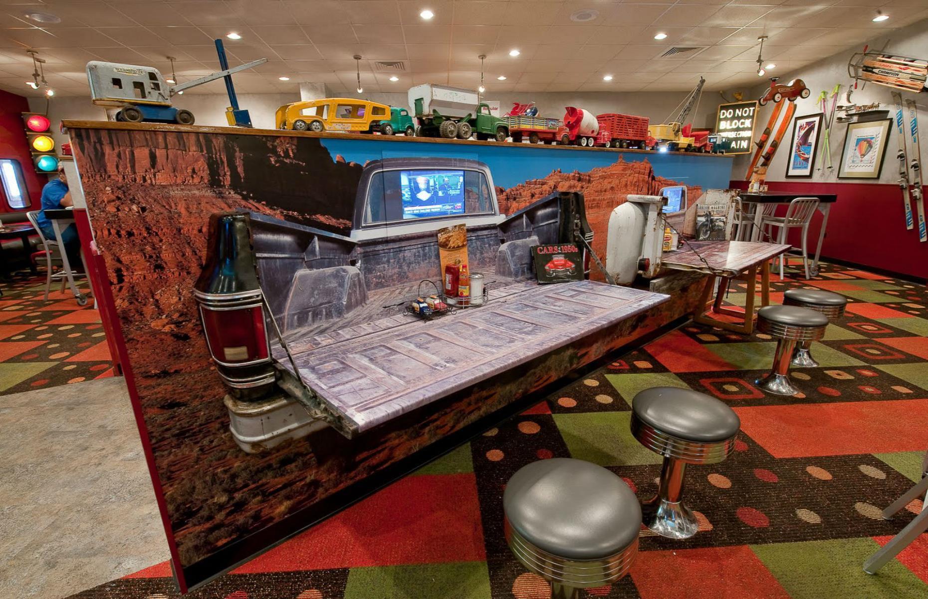 The most eccentric roadside diners in every US state