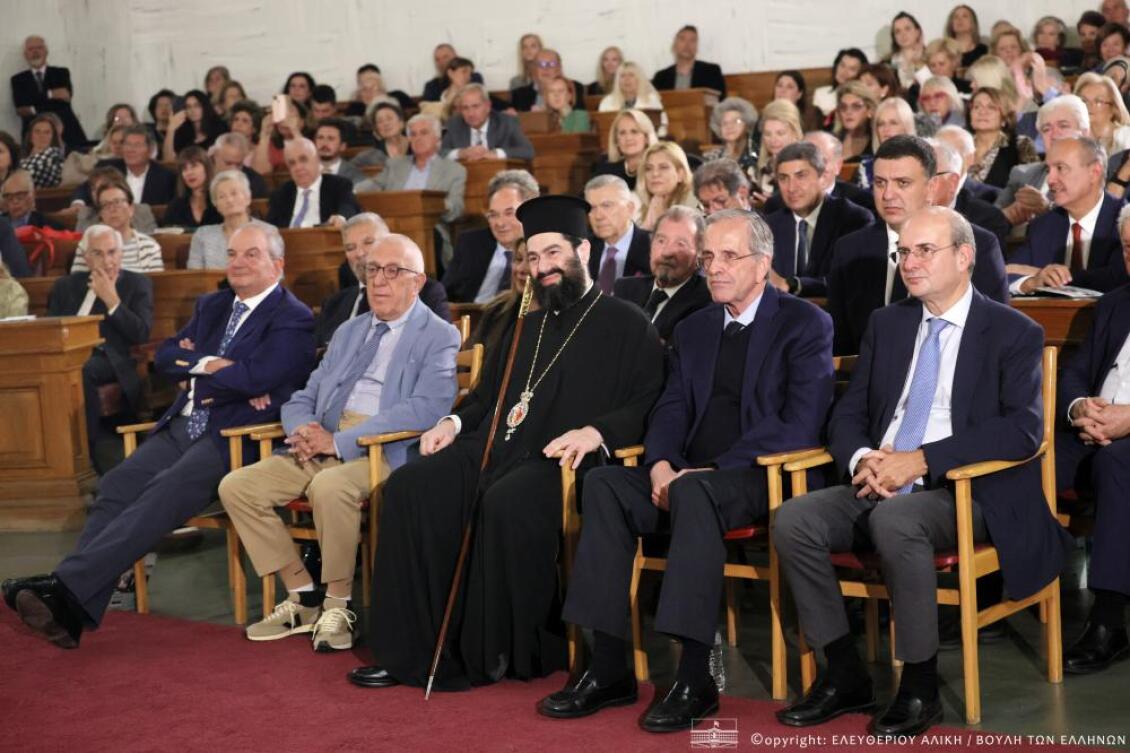 Κακλαμάνης για Άννα Ψαρούδα-Μπενάκη: "Σύμβολο ισότητας, έφερε την πιο ...