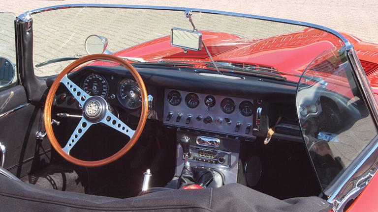 8 Classic car interiors that aged the best