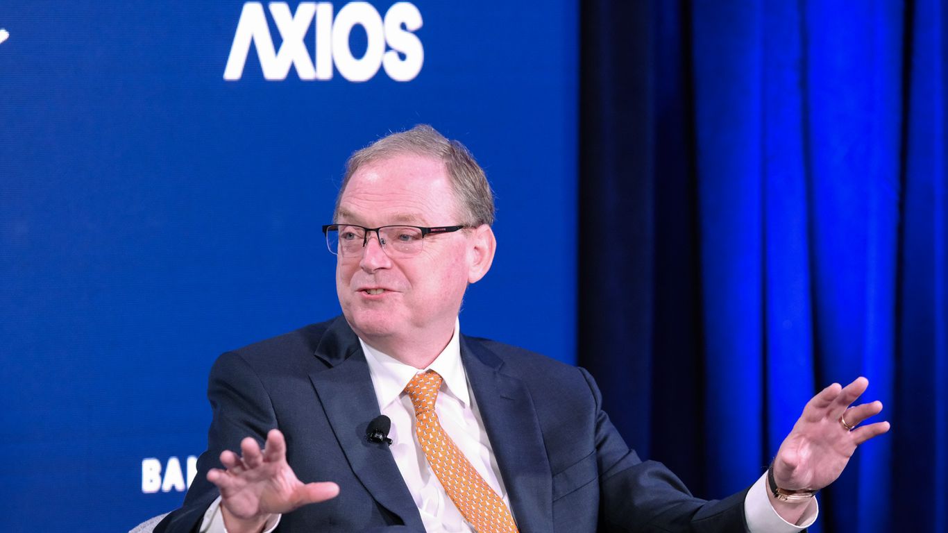 Trump's economic adviser: AI productivity surge is real, won't cause ...