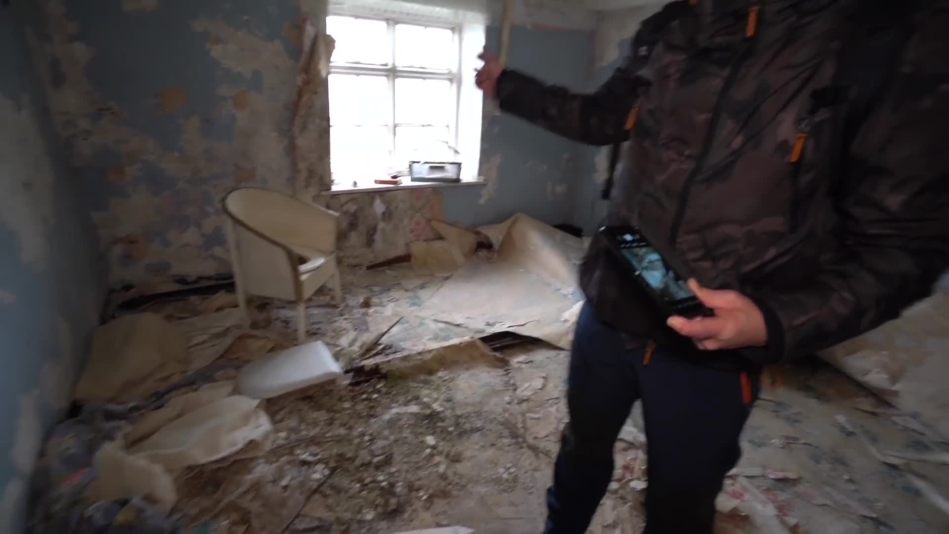 What happened in this abandoned house? Were they forced out?