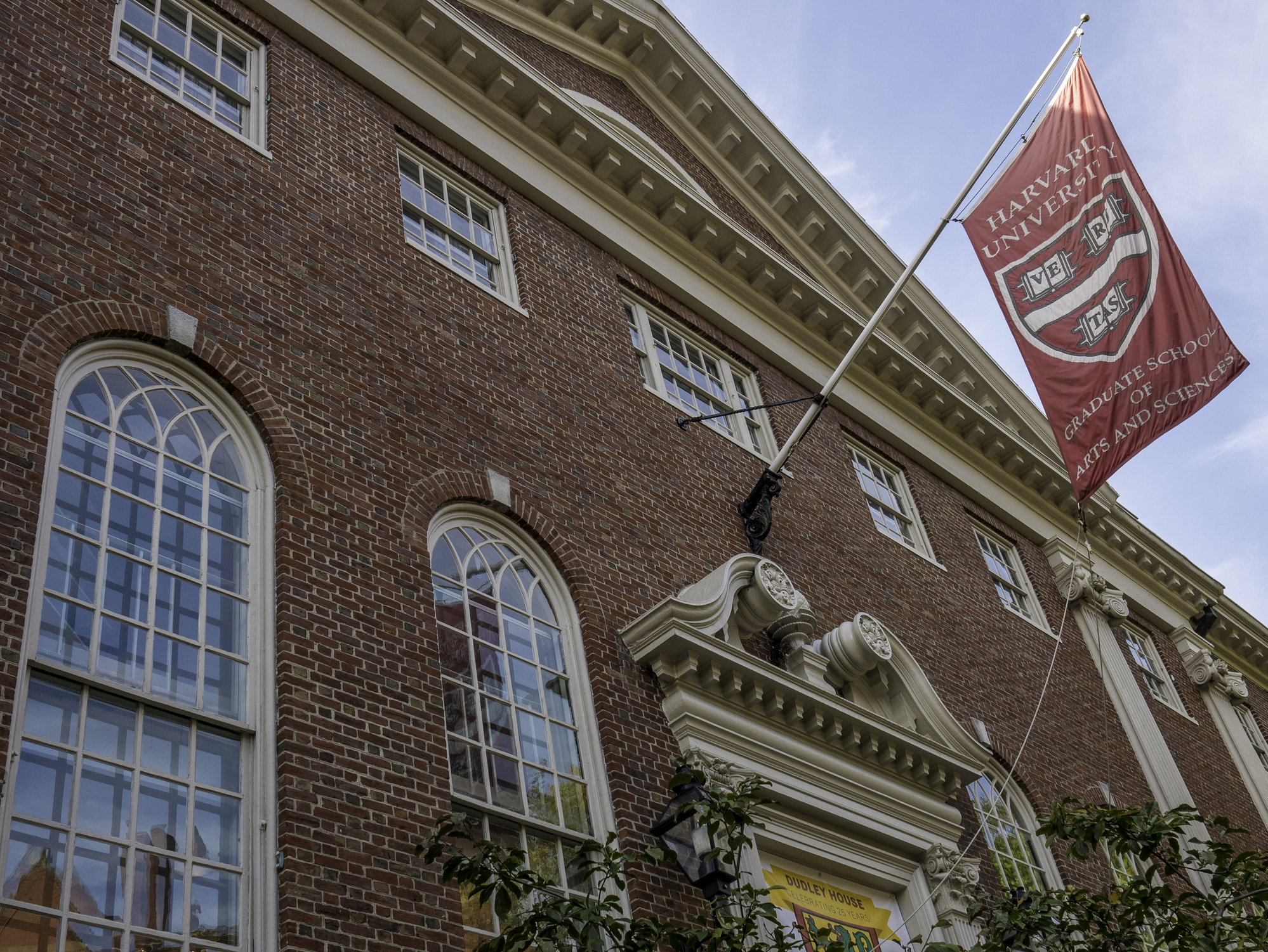 Harvard University Offers $13K Certificate In DEI Leadership As Current ...