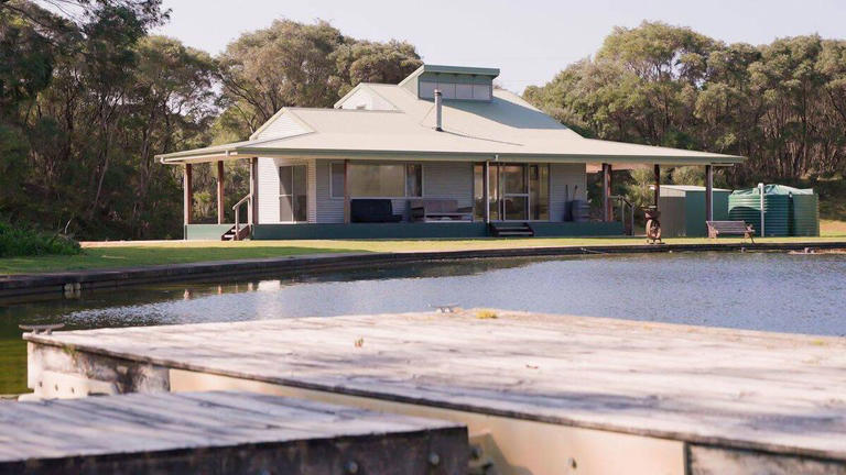 Basketball champ Luc Longley lists William Bay beach house for $4.5 million