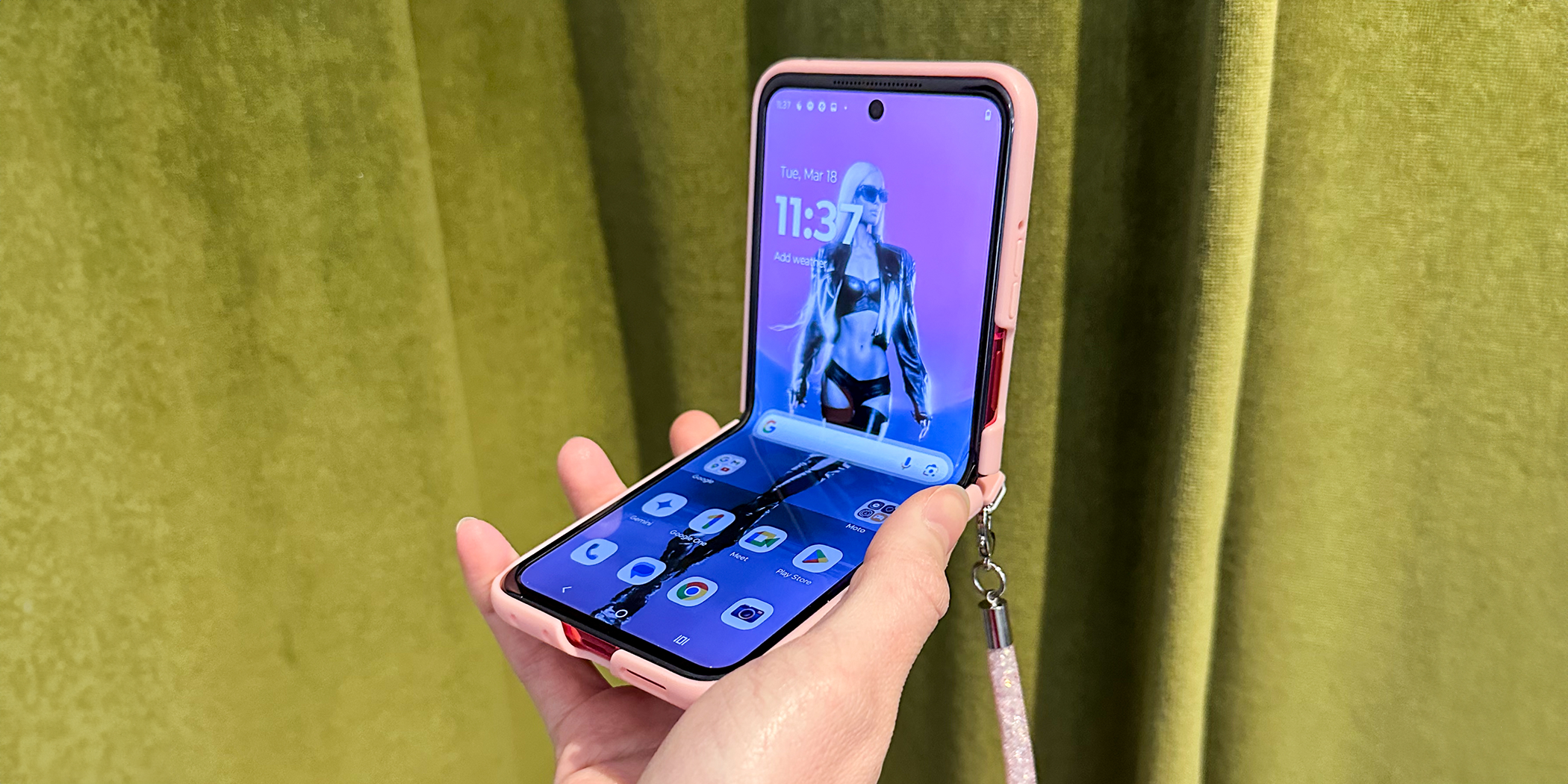 Why drop $1,000 on your next phone? These budget Android models deliver ...