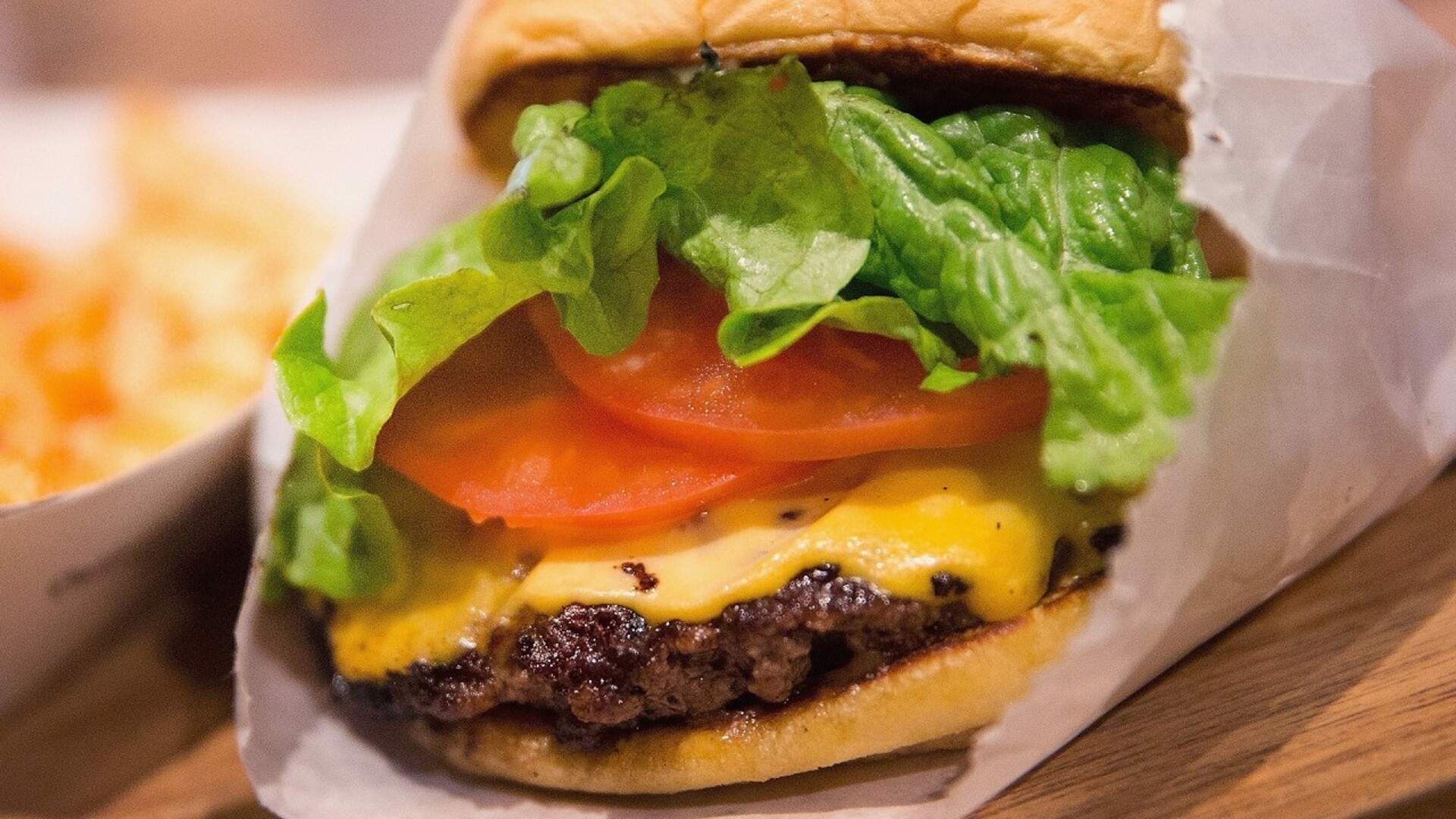 Some Fast Food Cheeseburgers Aren't As Bad For You As The Rest