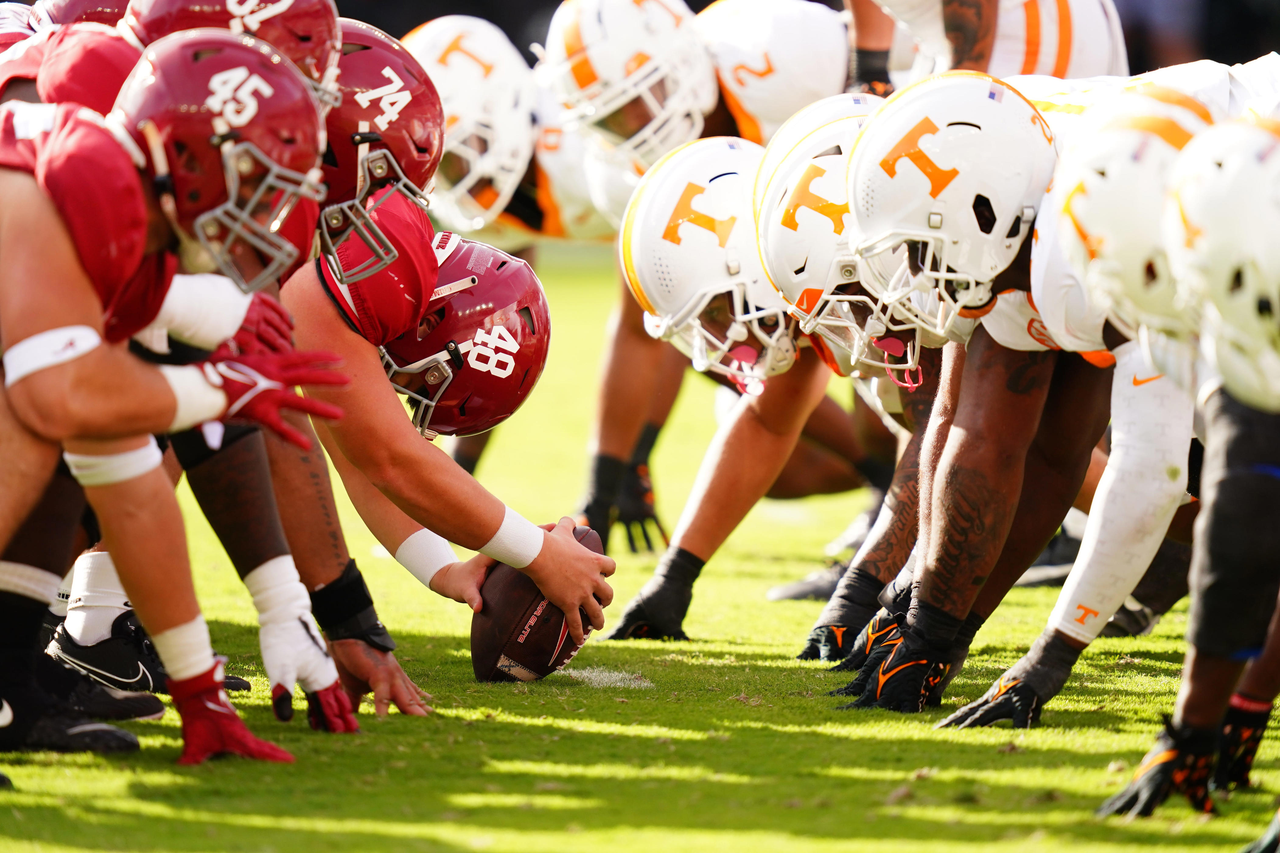 ESPN predicts the winner of Alabama football vs Tennessee Vols