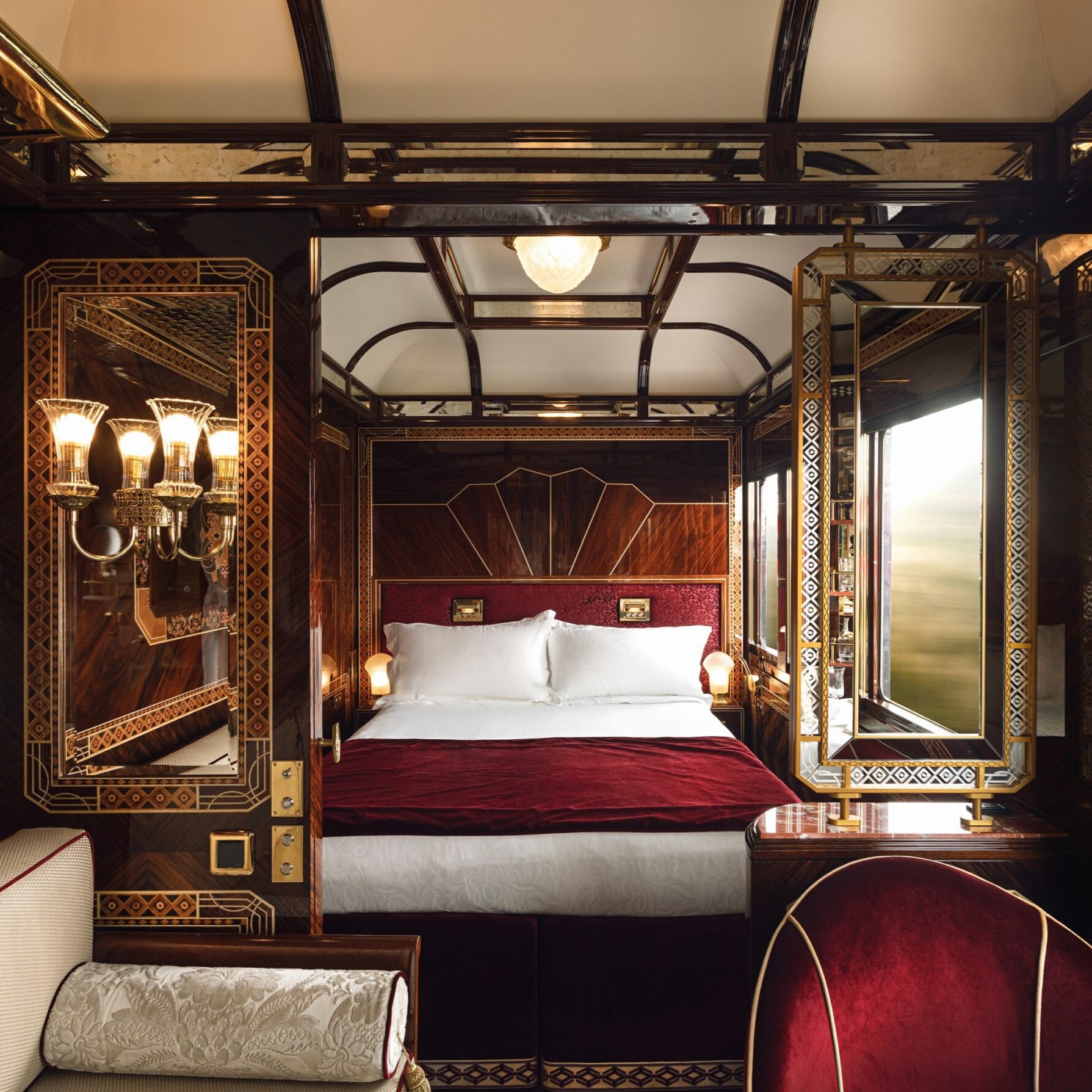 Το ταξίδι με τρένο από το Παρίσι στην Ακτή Αμάλφι ξεκινά!