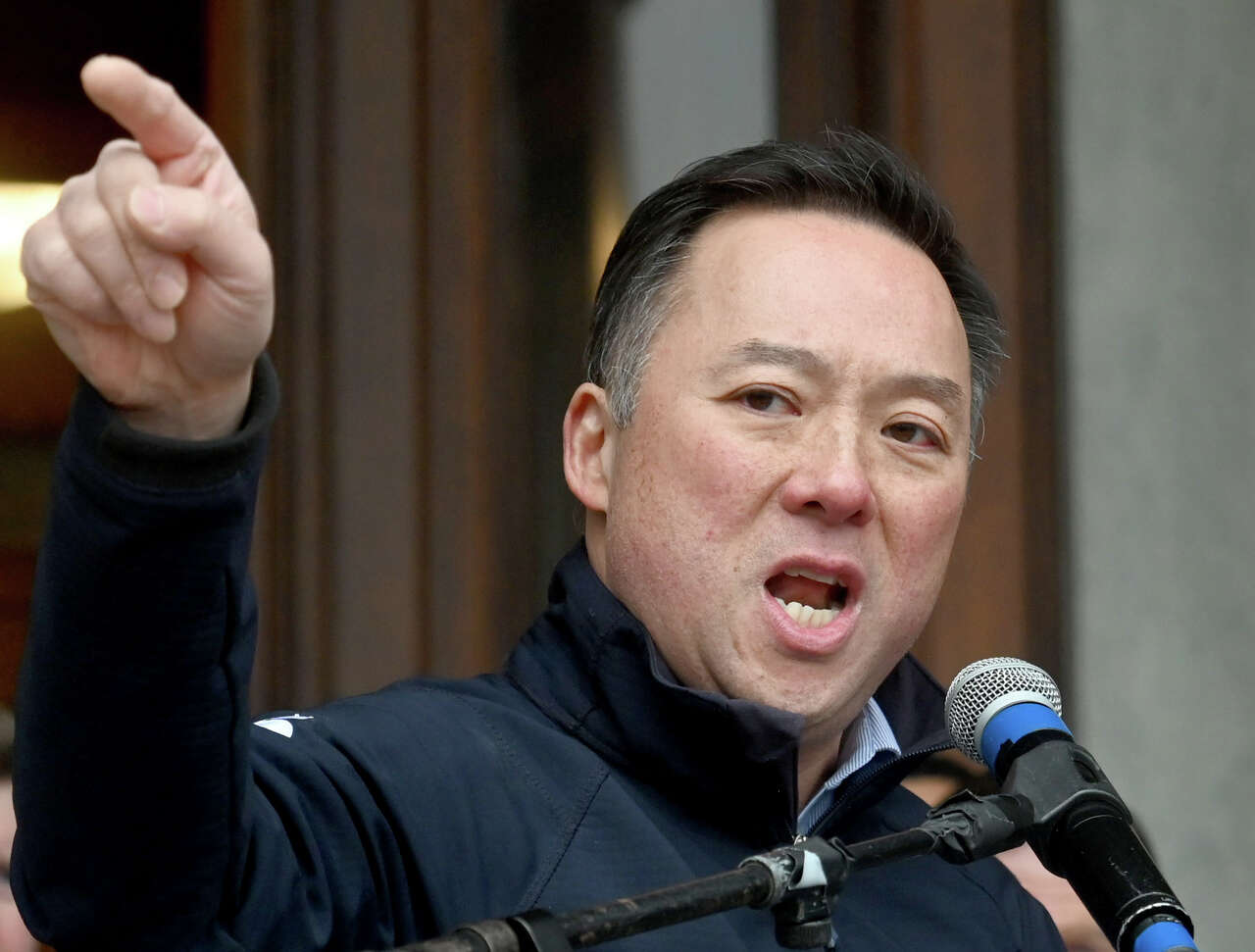 Tong slams Trump administration's request for race data in college ...