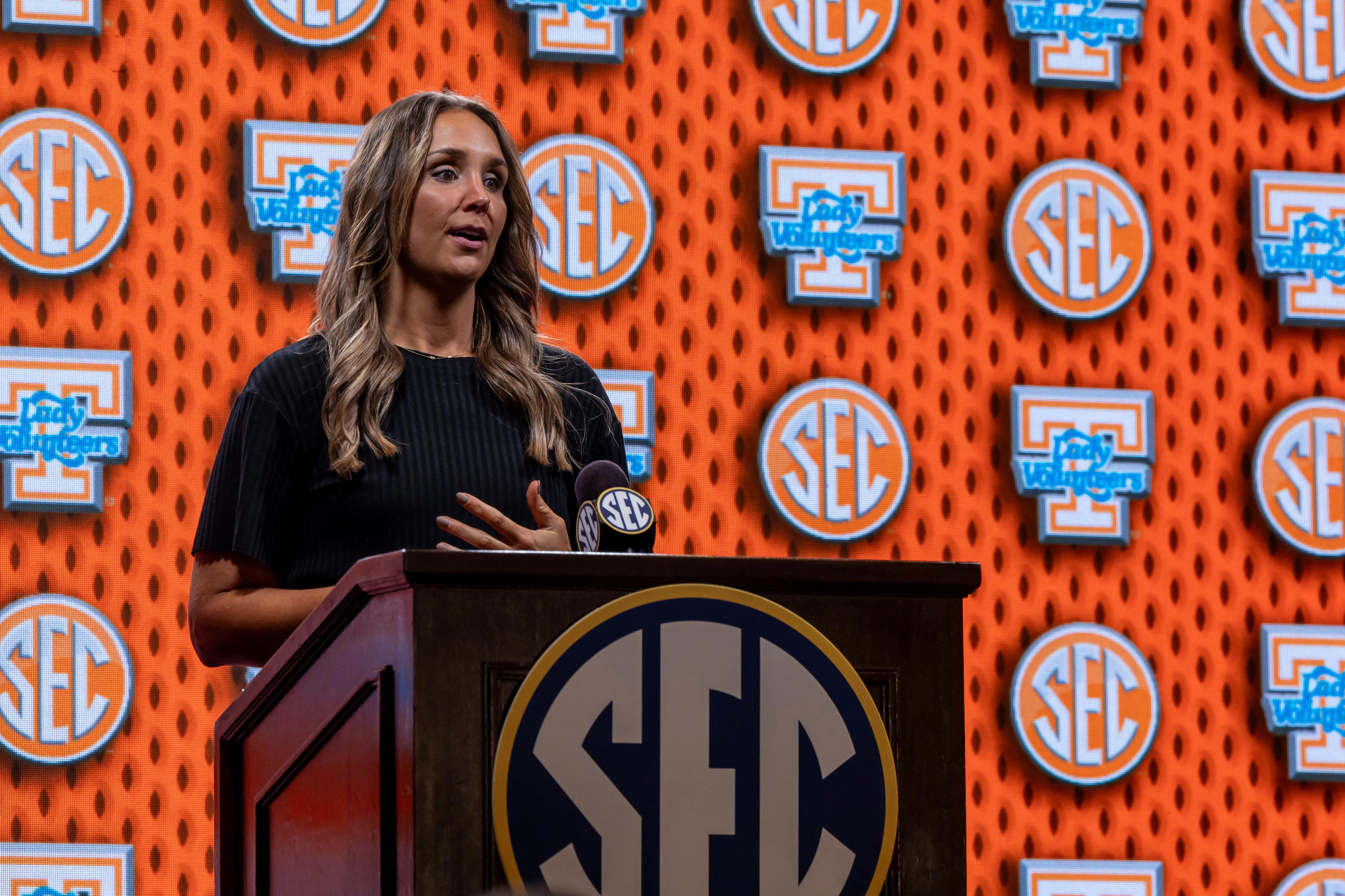How Kim Caldwell says Tennessee switching to Adidas can help Lady Vols ...