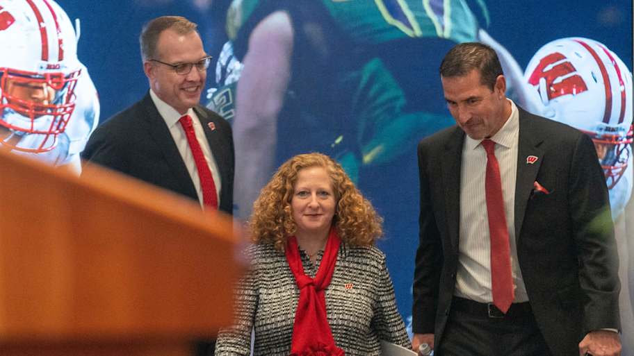 Pressure building on Wisconsin chancellor to make changes to football ...