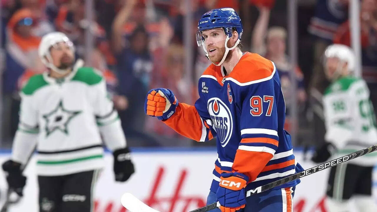 Connor McDavid gives powerful reality check to Islanders rookie Matthew ...