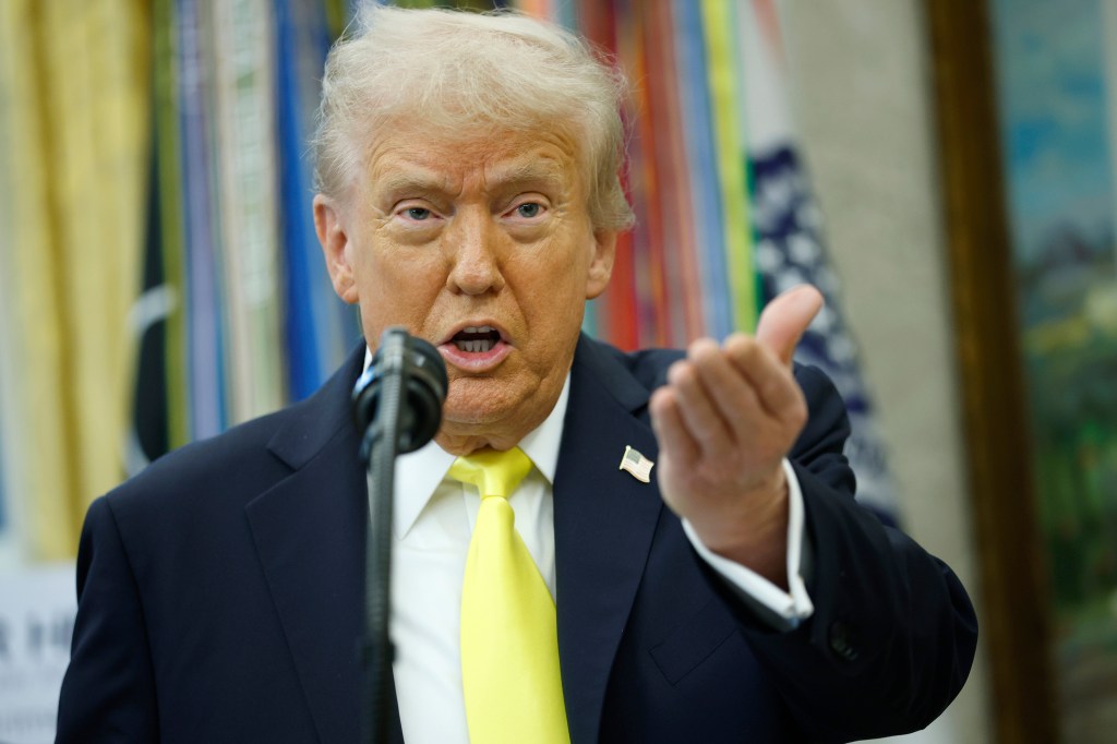 Dems hand out vile ‘Is he dead yet?’ bracelets in apparent reference to ...