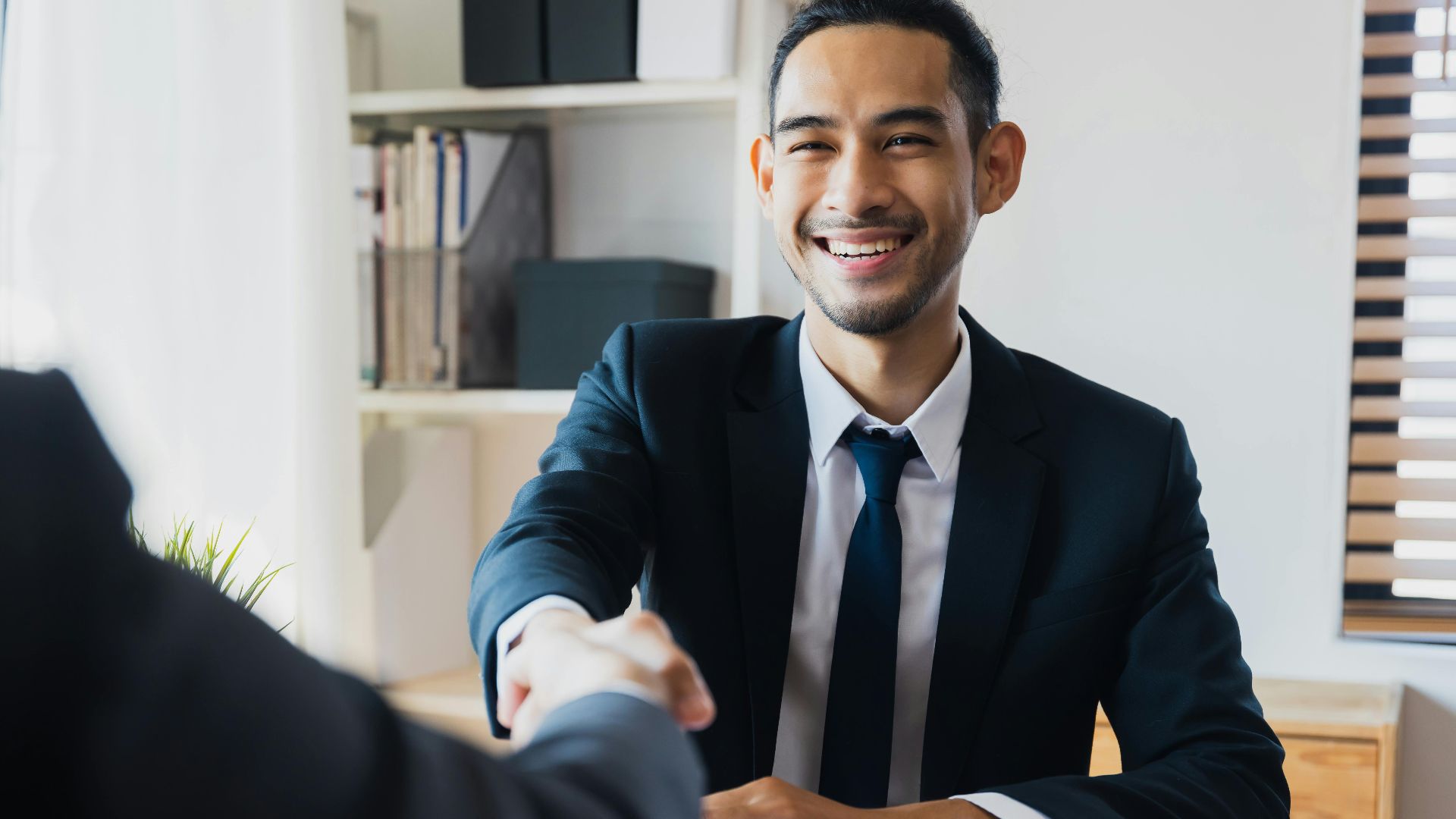 20 façons de faire bonne impression au travail