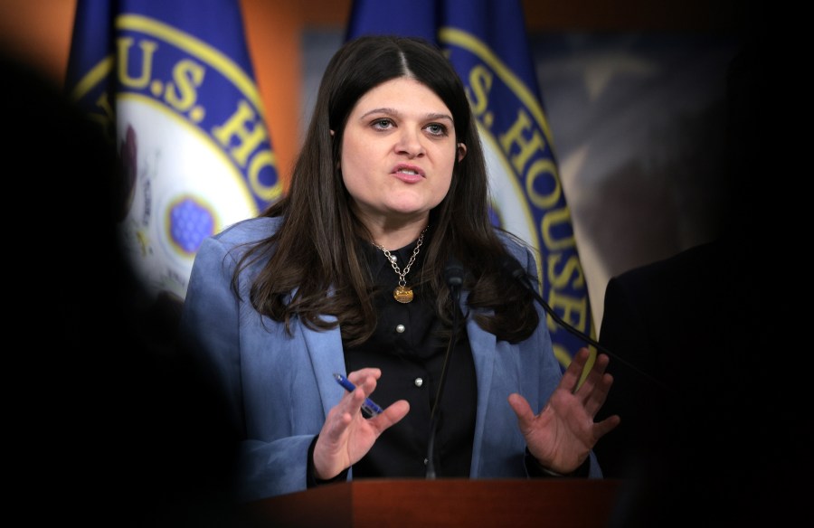 As SNAP pause looms, communities are rallying to help